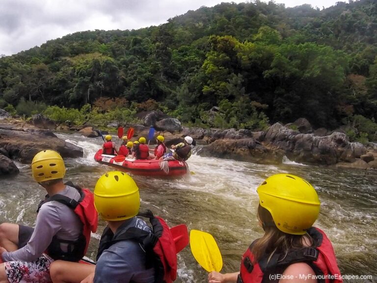 Whitewater rafting near Cairns: how to choose the right tour for you